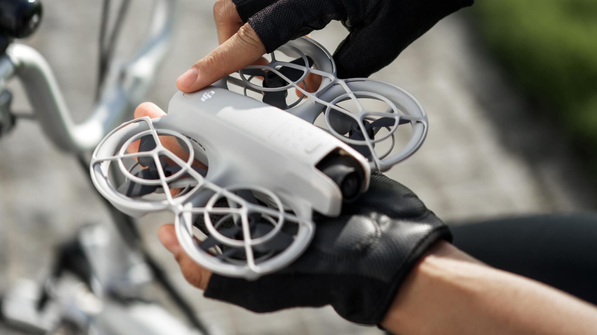 A Beginner's Guide To The DJI Neo Drone– Coptrz